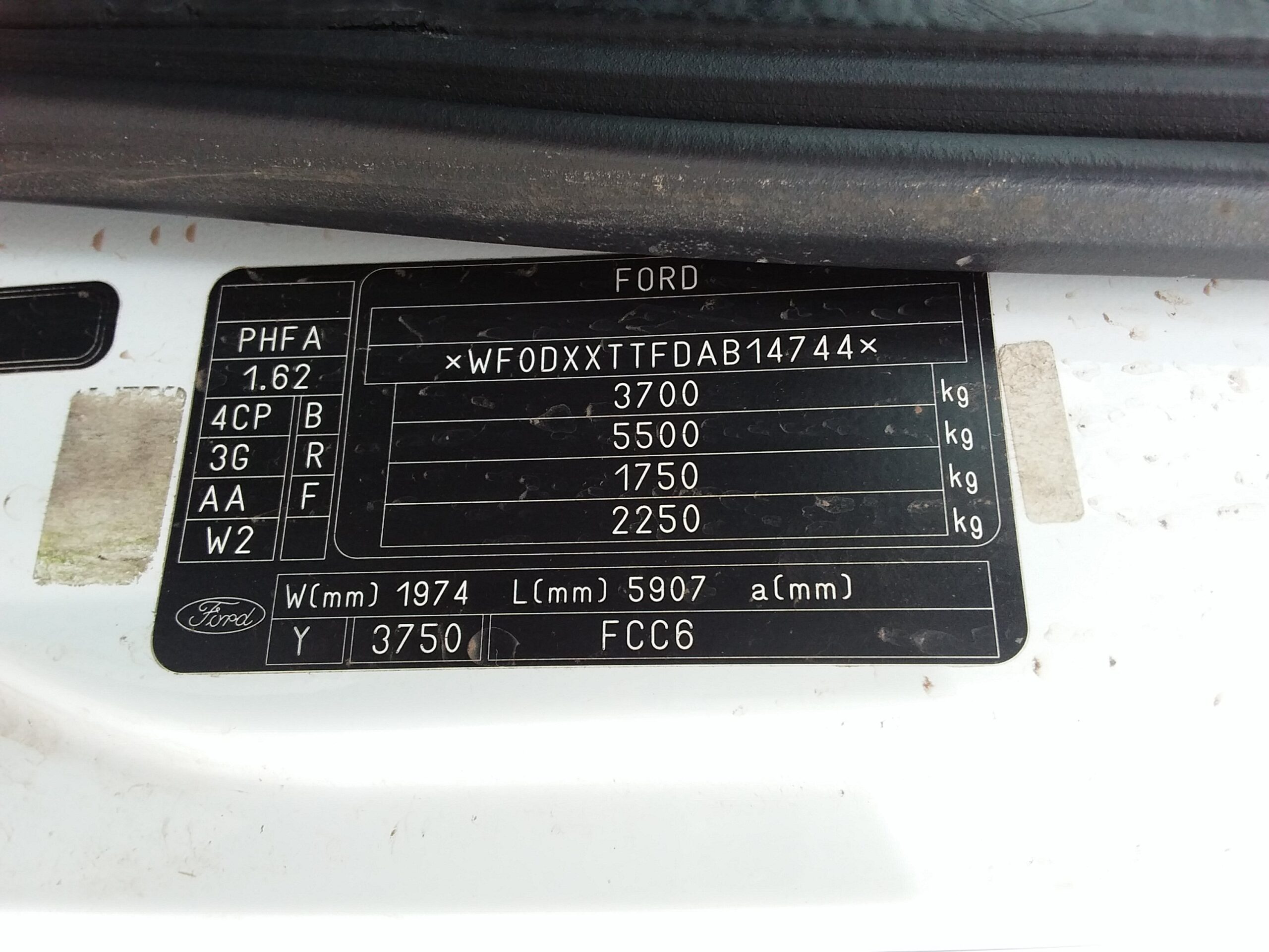 2010 "60 plate" Ford Transit 15 seater - Simply